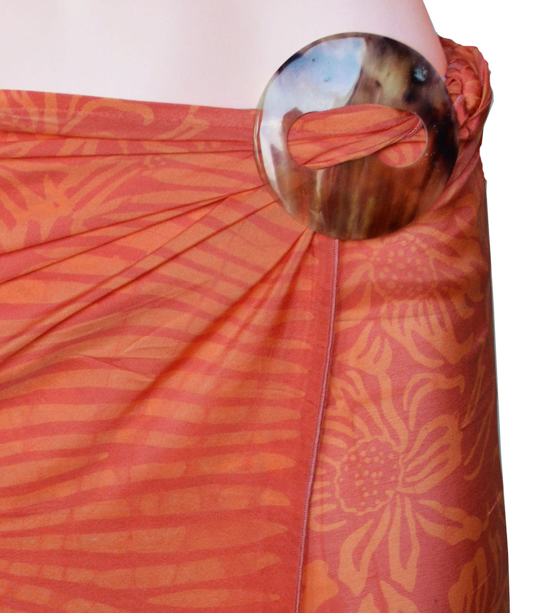 Round H-81 Shell Sarong Buckle | Arizali - Malaysia